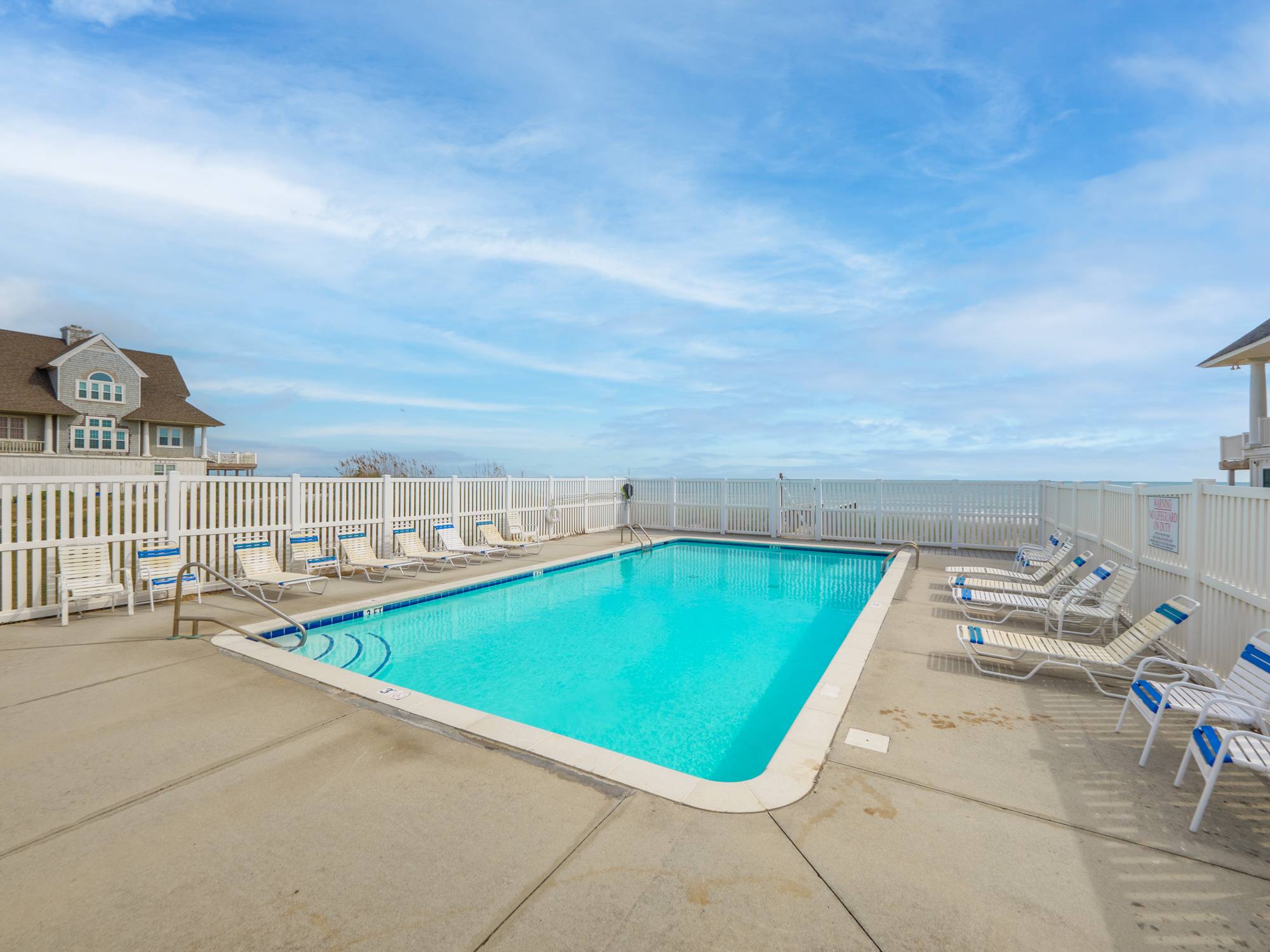 Topsail Island Vacation Rentals with Pools | Landmark Vacation Rentals